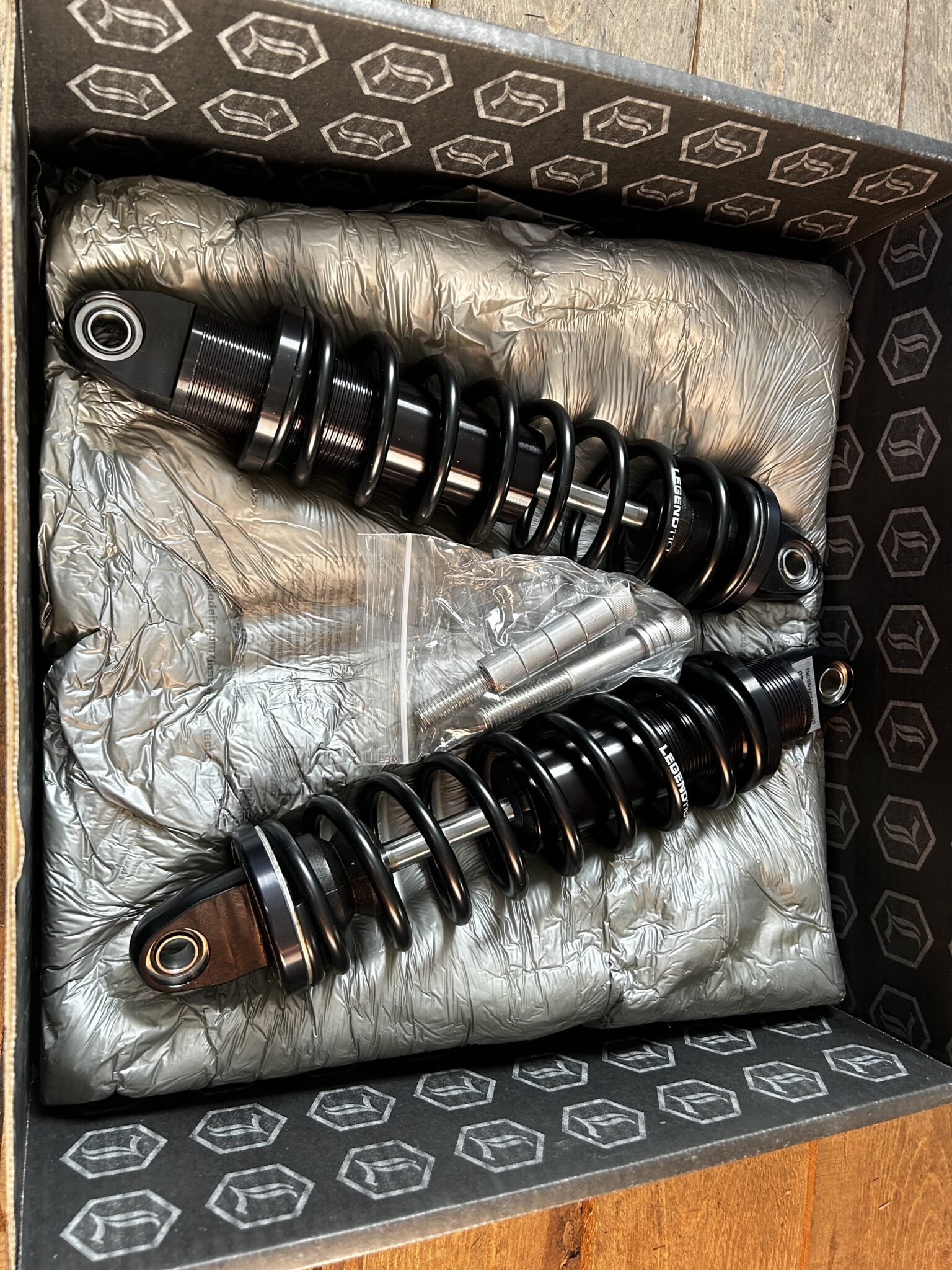 13′ LEGEND SHOCKS - Evil Side Customs - BWB Ltd.